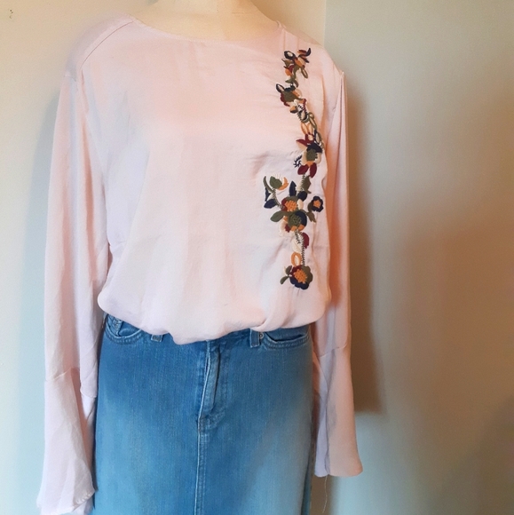 mello day | Tops | Nwt Embroidered Blouse From Mello Day | Poshmark